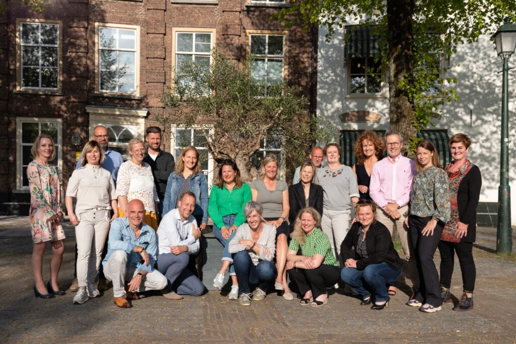 Zakelijke fotoshoot, portretten en sfeer- groepsfoto's Bergen op Zoom ...